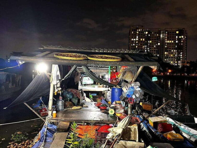 Saigon: Floating Market and Food Tasting Tour by Scooter - An In-Depth Look at the Tour Experience