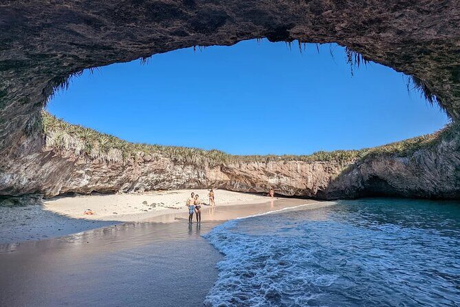 Sail to Playa Escondida in Puerto Vallarta with Food and Snorkeling - What’s Included and What’s Not