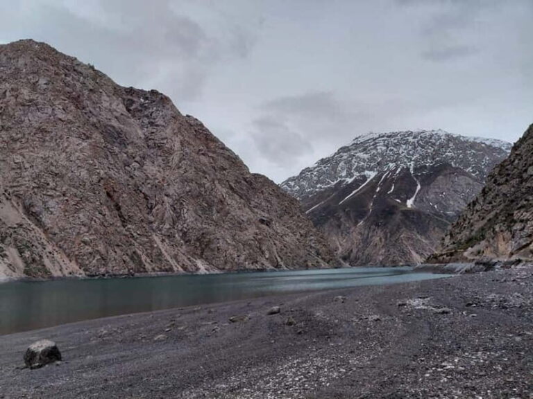 Samarkand: Tajikistan Seven Lakes Day Trip with Guide - Authentic Experiences and Cultural Insights