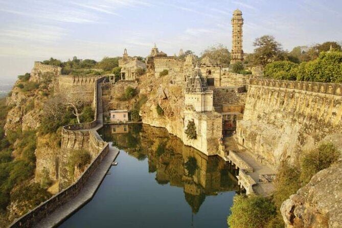 Same Day Excursion To Chittorgarh Fort From Udaipur - Who Will Love This Tour?