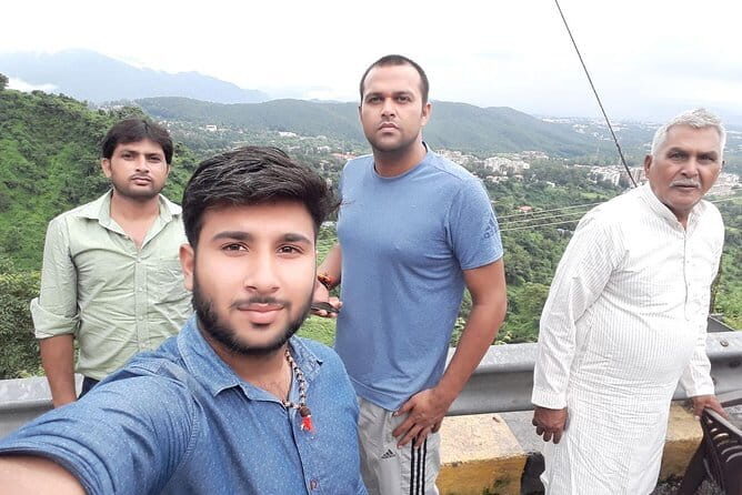 Same Day Tour of Rishikesh & Haridwar From Delhi By Car - What Travelers Say