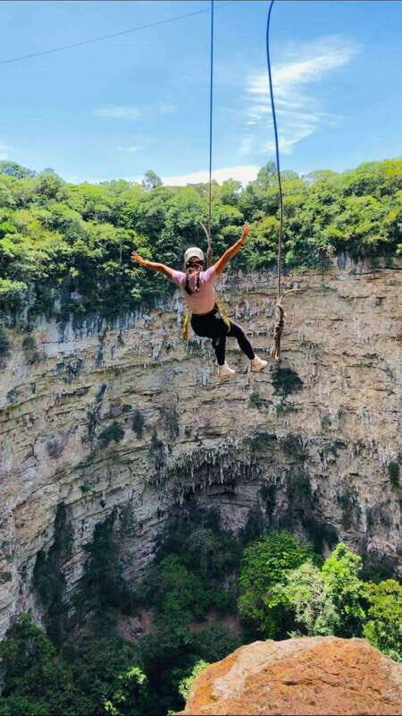 San Cristobal: Sima de las Cotorras and Cascada El Aguacero - Optional Zip-lining: A Thrill Element
