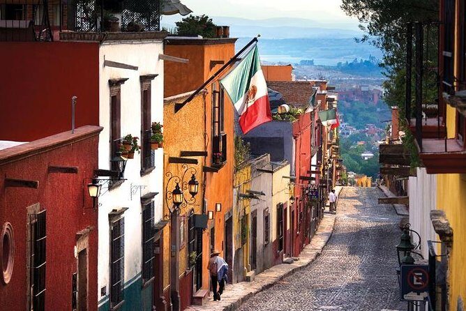 San Miguel de Allende in a day - The Practical Details