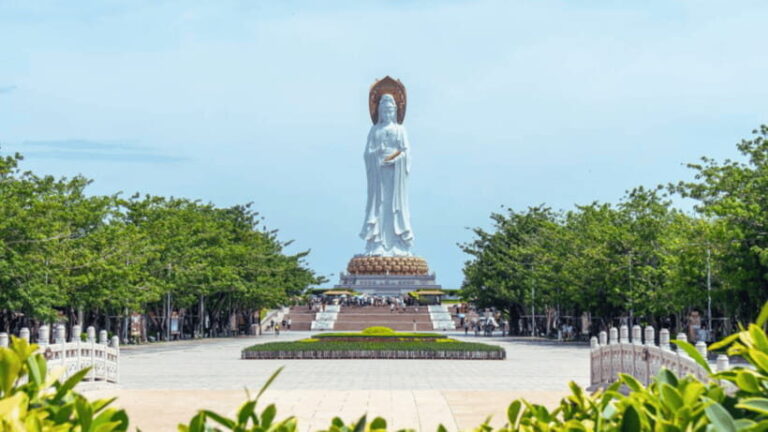 Sanya: Nanshan Cultural Tourism Zone Ticket and Tour Car - Exploring the Nanshan Cultural Tourism Zone: What to Expect