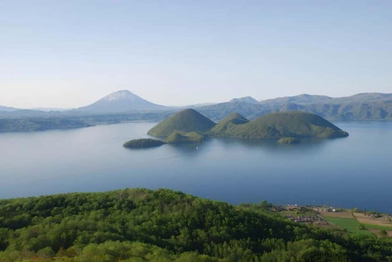 Sapporo: Hokkaido, Noboribetsu and Lake Toya Day Tour - An In-Depth Look at the Itinerary