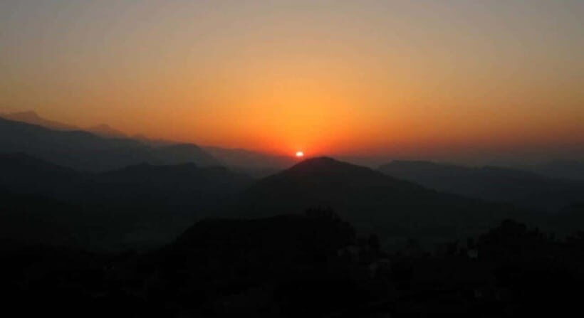 Sarangkot Sunrise Himalayas: Tour 3 hour private tour - Why Travelers Love It