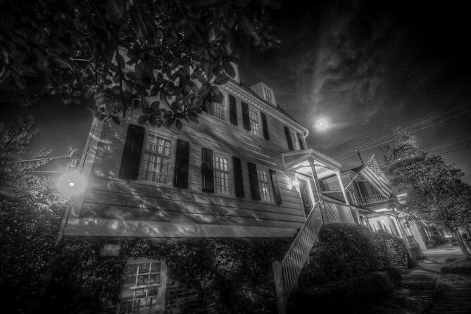 Savannah America's Most Haunted City® Walking Ghost Tour - What the Reviews Tell Us