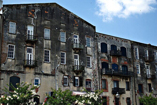 Savannah Scavenger Hunt Walking Tour and Game - The Sum Up