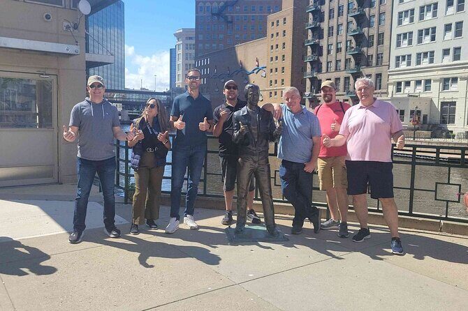 Scavenger Hunt with The Waves of Sydney - Breaking Down the Experience