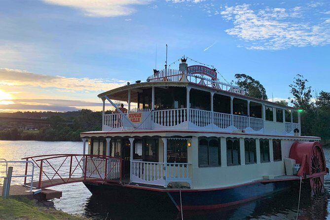Scenic Adventure Cruise - The Charms of the Nepean River and Blue Mountains from the Water