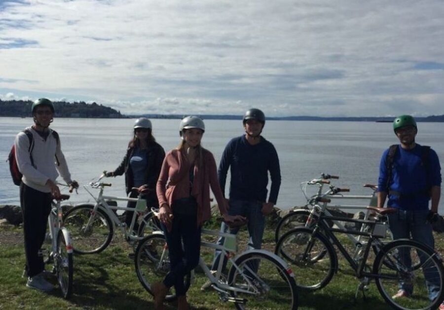 Seattle: 3 Hour Emerald City Standard Bike Tour - Exploring Neighborhoods and Major Sights