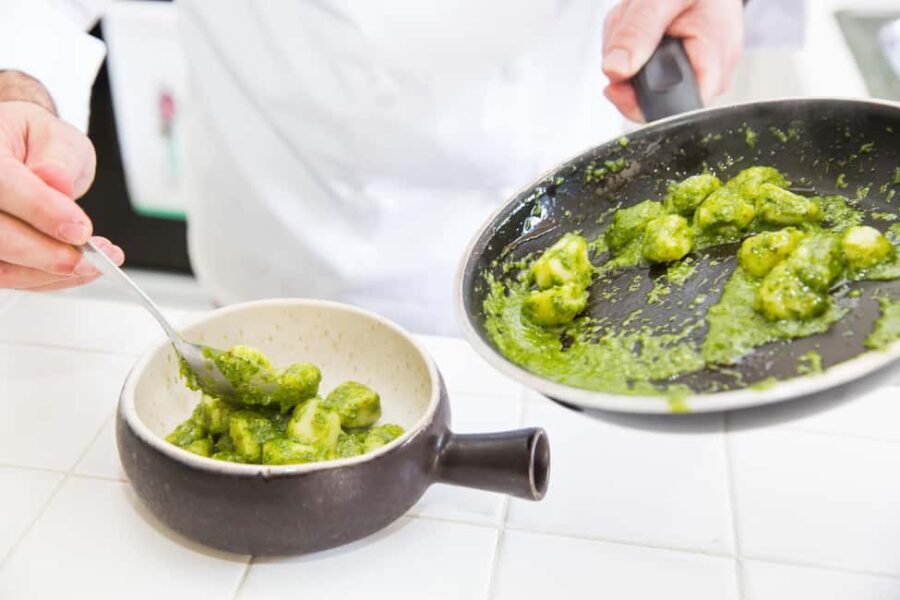 Seattle: Gnocchi Making Class With Local Chef - The Experience: Group Dynamics and Practicalities