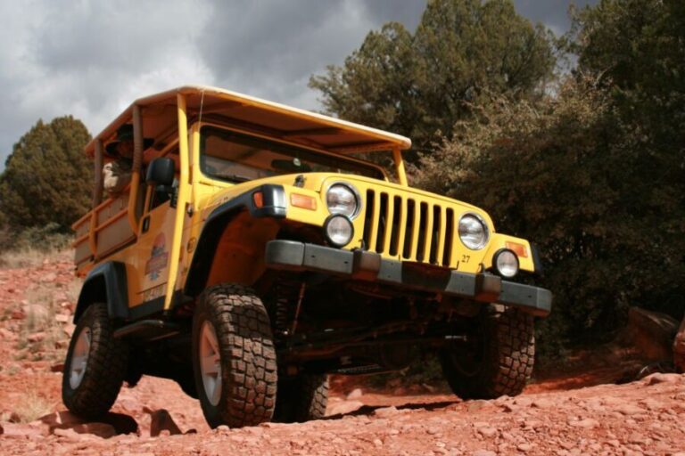 Sedona: PRIVATE Extreme Diamondback Gulch 4x4 Jeep Tour - The Value of This Tour