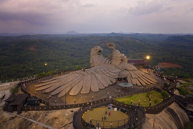 Seira Travels - Kerala Tour Taxi Package - A Close Look at the Kerala Tour Taxi Package