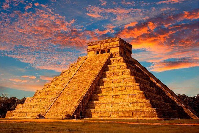 Self-Guided Audio Tour - Chichen Itza, the Greatness of the Mayas - Discovering Chichen Itza Through a Self-Guided Audio Tour