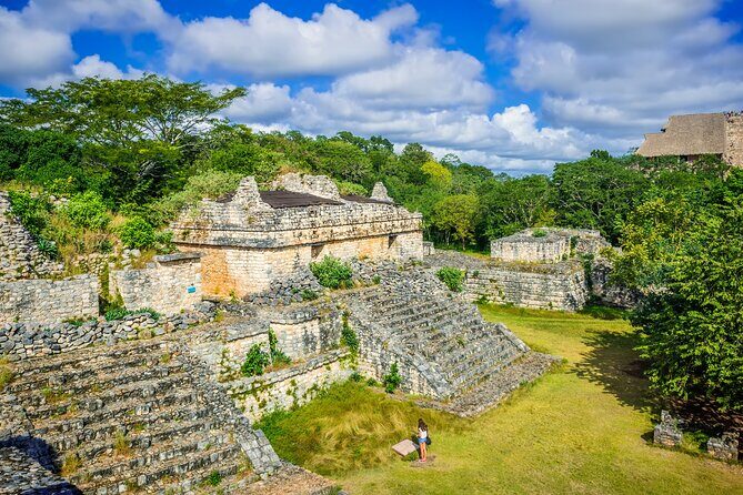Self-Guided Audio Walking Tour of Mexicos Ek Balam - Starting Point and Access Details