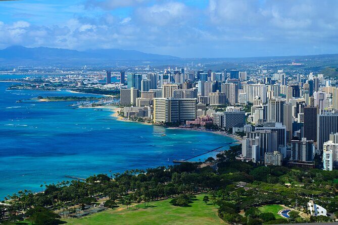 Self-Guided Audio Walking Tour of Waikiki - Discovering Waikiki with Your Personal Audio Guide