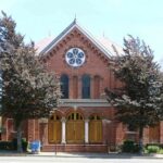 Self Guided Victoria Scavenger Hunt: Sea, Squares & Spirits - Experience Quality & Practicalities