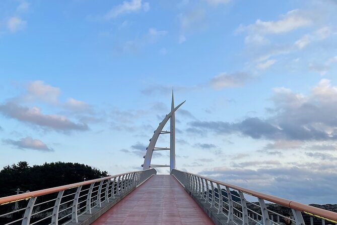 Seogwipo(The southern city of Jeju)City Walking Tours with Sunset - What Sets This Tour Apart?