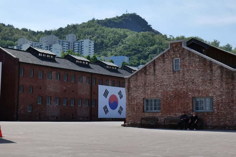 Seoul: Korea Dark History Tour at Seodaemun Prison - The Best of Seodaemun Prison Tour