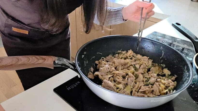 Seoul: Korean Language Lesson, Market Tour & Cooking Class - Who Will Get the Most From This Tour?