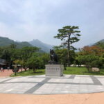 Seoul: Mt.Seorak(+CableCar Option)+Sokcho Fish Market&Beach - Visiting Seoraksan National Park