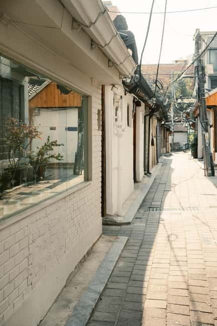 Seoul: Perfume-Making Workshop in a Hanok - The Location and Accessibility