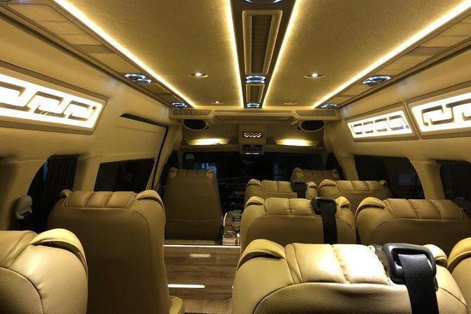 SG Cruise Arrival Transfer to Changi Airport - The Experience on the Road