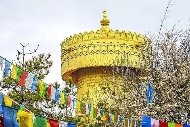 Shangri-La Private Day Tour - The Scenery and Cultural Significance