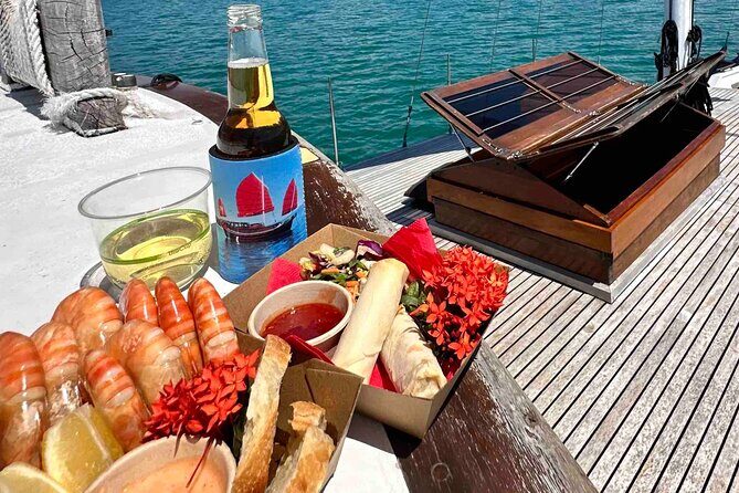 Shaolin Seafood Lunch Sail in Port Douglas - What We Loved (and What to Consider)