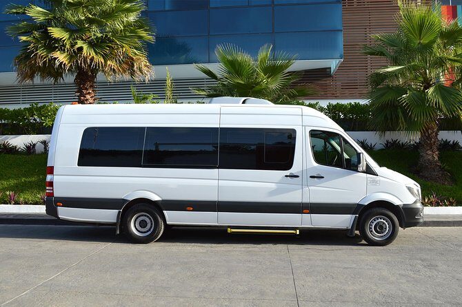 Shared Transportation, International Airport to Playa Del Carmen Hotels - The Slight Hiccups: What to Watch Out For