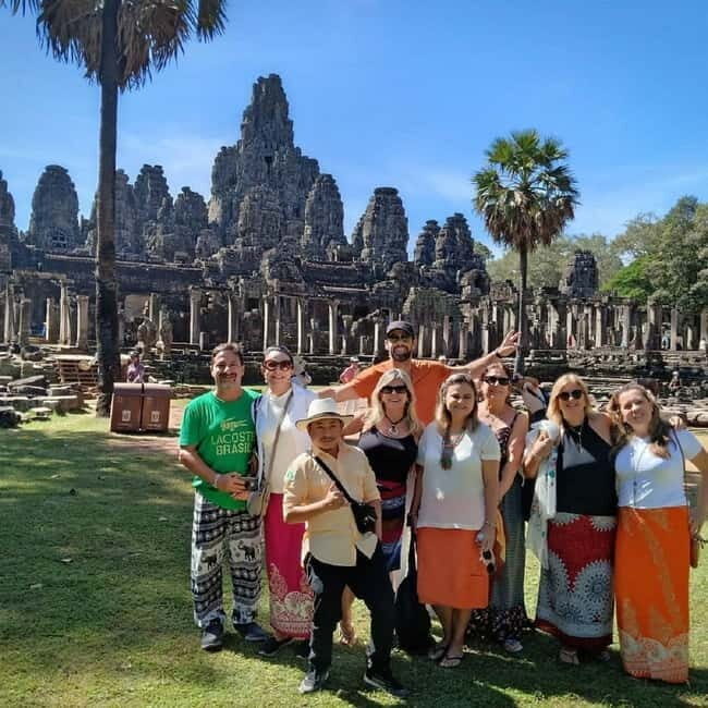Siem Reap: 2-Day Angkor Tour with Spanish-Speaking Guide - Exploring Day 1: The Grand Circuit and Banteay Srei