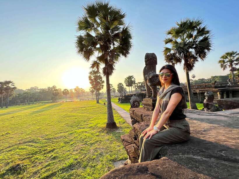 Siem Reap: Angkor Wat Small-Group Day Tour and Sunset - Who Should Consider This Tour?