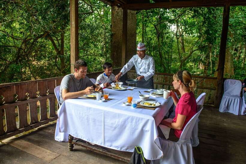 Siem Reap: Bike the Angkor Temples Guided Tour with Lunch - What to Expect on the Day
