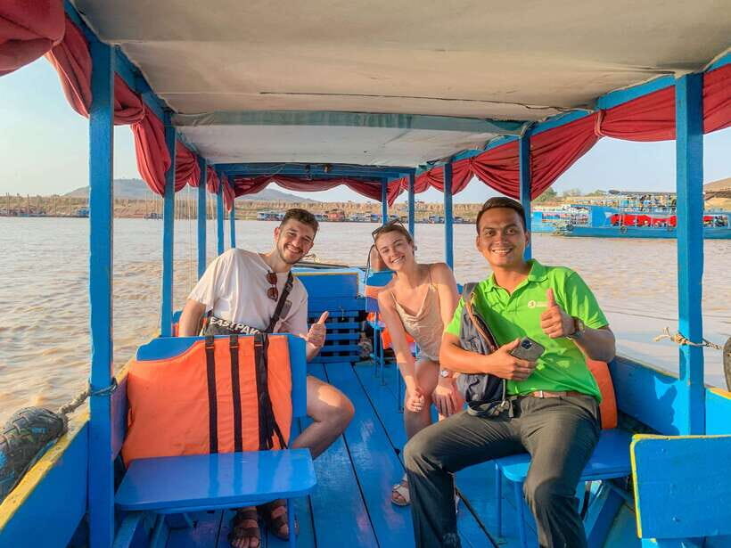Siem Reap: Floating Village Sunset Boat Guided Vespa Tour - Exploring Tonle Saps Floating Village