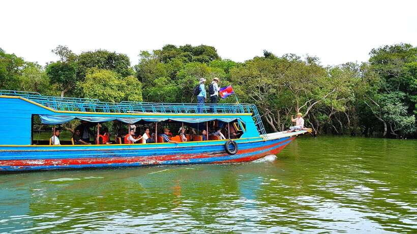 Siem Reap: Kompong Phluk Floating Village Guided Tour - What does this tour include and exclude?