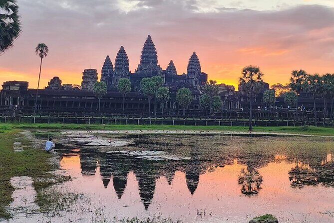 Siem Reap Shared Full-Day Guided Tour of Angkor Temples - Ta Prohm: Jungle-Entwined Mystique