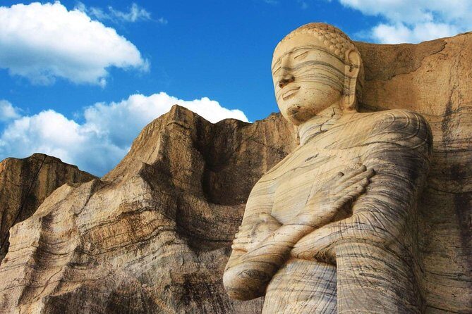 Sigiriya Rock Fortress and Polonnaruwa Day Tour From Negombo - The Journey to Polonnaruwa: UNESCO’s World Heritage Site