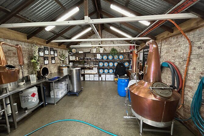 Signature Whisky Tour - Hobart & SE Tasmania - Midday: Old Kempton Distillery and Lunch
