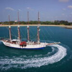Singapore: Sunset Tall Ship Cruise with 4-Course Meal - Breakdowns of the Experience