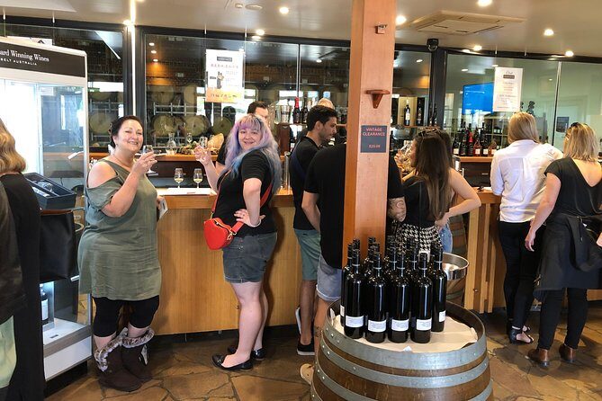 Sirromet Winery 3 Course Lunch, Tour, Tastings and Transfers - FAQs