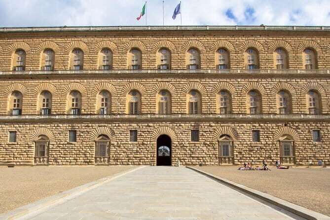Skip-the-Line Access to Pitti Palace & Boboli Gardens in Florence - The Journey Begins at Palazzo Pitti
