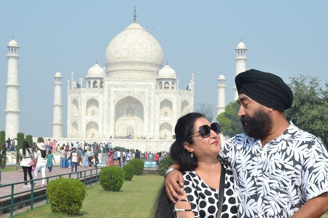 "Skip-the-Line Taj Mahal Tour With Guide" - What Does the Tour Include?