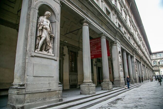 Skip-the-Line Uffizi Museum & Gallery Tour with Leonardo & Michelangelo Works - The Value of the Tour