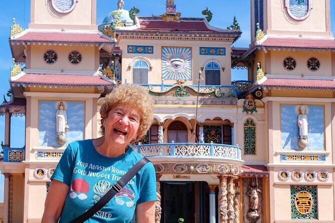 Small-Group 1-day: Cu Chi Tunnels, Cao Dai Temple & Ba Den Mount - Who Should Consider This Tour?