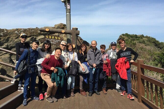 Small group Private Taxi Tour DAY experience in Jeju island - Climbing the UNESCO-Listed Seongsan Ilchulbong: Sunrise or Sunset, Breathtaking Views
