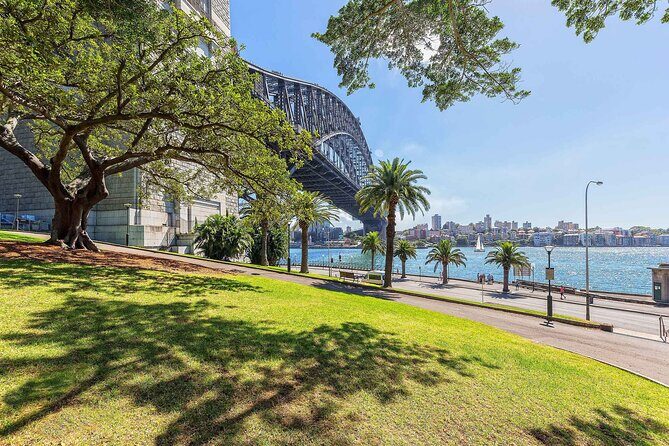 Small Group Tour Sydney City Highlights and Hidden Gems - Exploring the Coastal Corners: Watsons Bay and The Gap