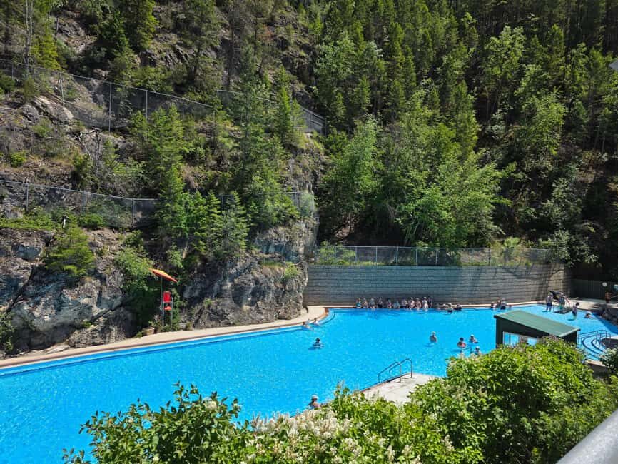 Soak & Explore: Radium Hot Springs and Kootenay Park Tour - In-Depth Look at the Stops
