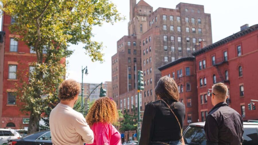 Soul of Harlem: Strivers Row, Apollo Theatre, Gospel History - What Makes This Tour Stand Out?