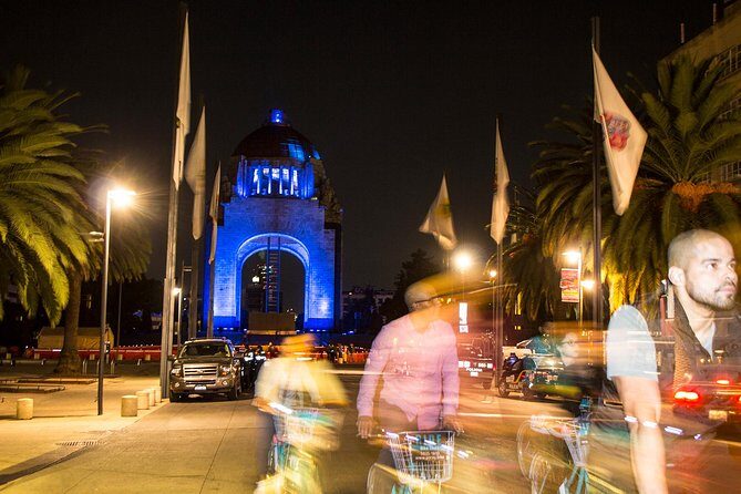 SPECIAL NIGHT LIFE Mexico City Light´s Bike Tour - The Itinerary in Detail